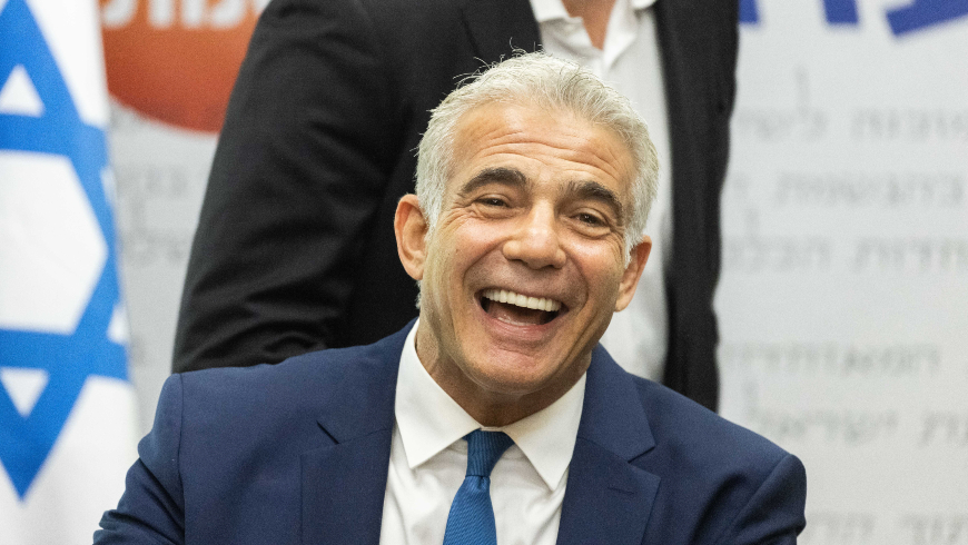 האם מבצע עלות השחר ינצח ליאיר לפיד את הבחירות אייס